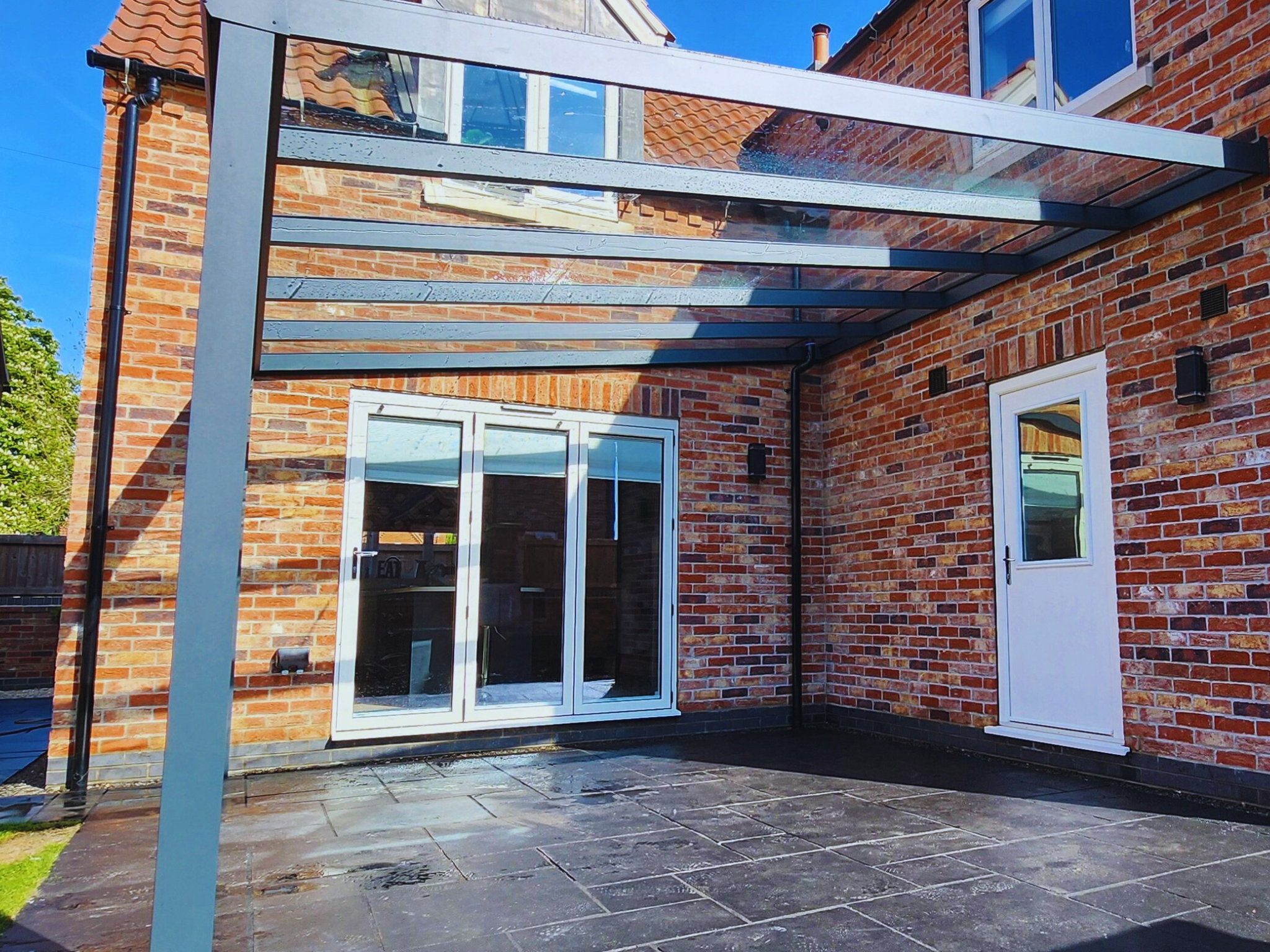 Morvelle Veranda - Lincolnshire | Roché Awnings